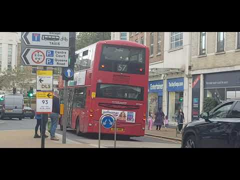 Here is the 57 bus in Wimbledon Sunday 24 September 2023 - YouTube