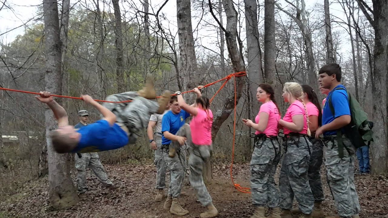 151121 Tm 2 Rope Bridge Raider Rally in the Valley - YouTube