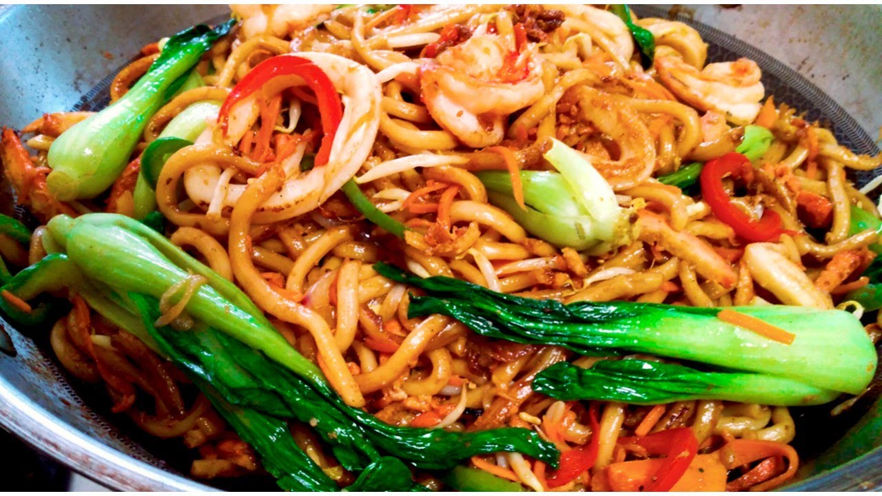 Simply Delicious and Healthy Shanghai Noodles - YouTube