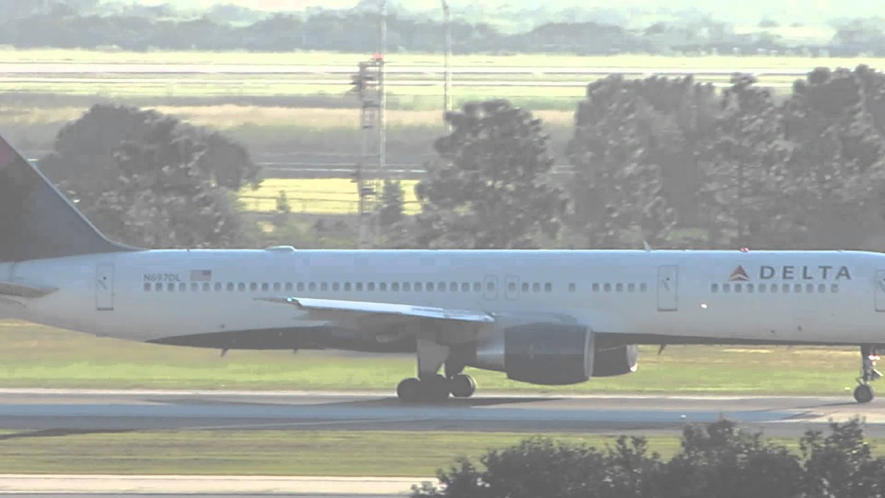 Delta Airlines 757-200 No Winglets Takeoff RWY 17 at MCO - YouTube