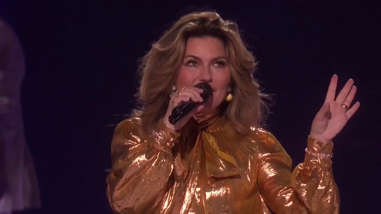Shania Twain Performs "Life's About To Get Good" on AGT - America's Got ...