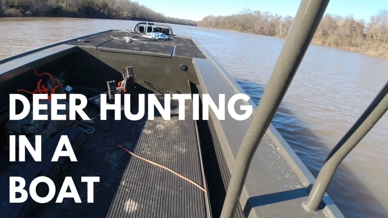 WHITETAIL DEER HUNTING IN A BOAT 🦌🦌🦌 - YouTube