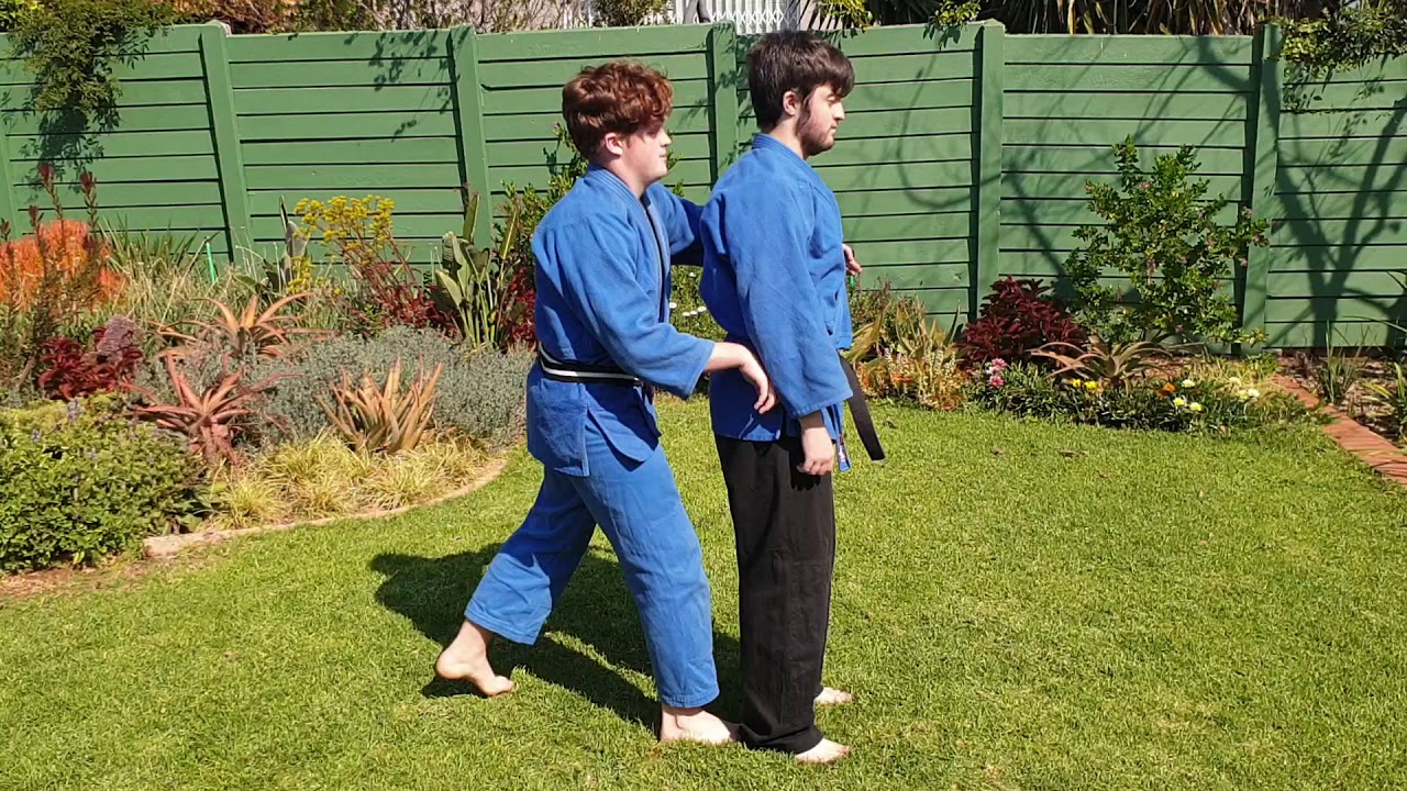 Half Nelson using a forward throw - YouTube