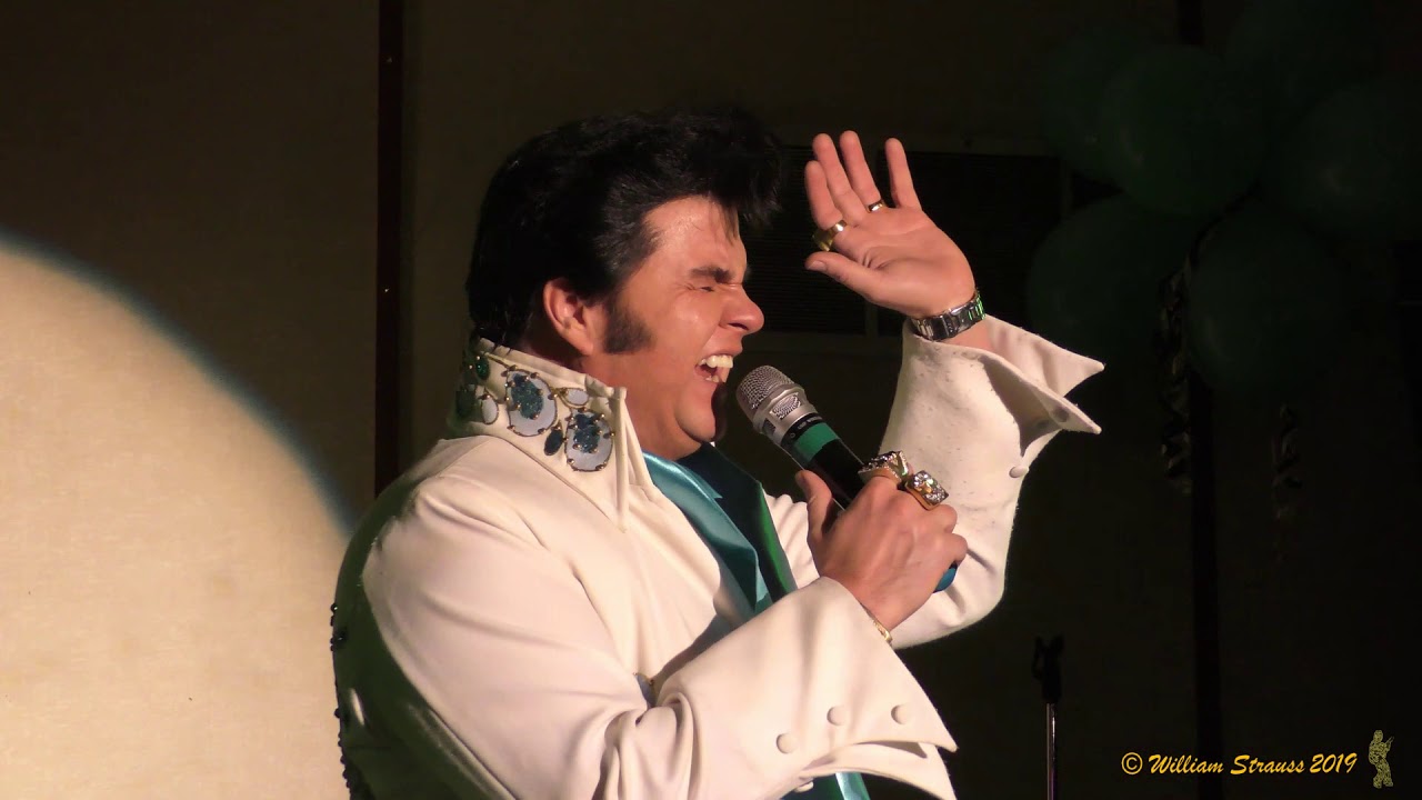 Jesse Aron - "It's Midnight" - YouTube