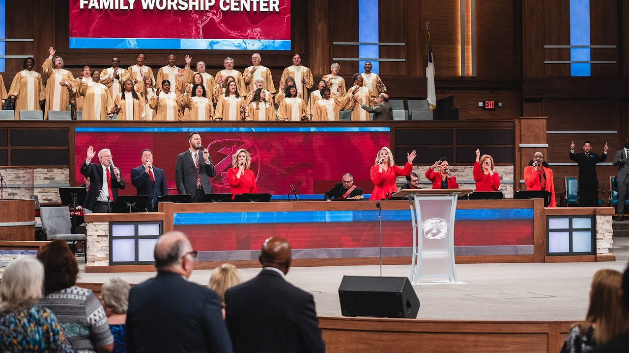Days of Elijah (LIVE) | FWC Resurrection Choir & Singers - YouTube