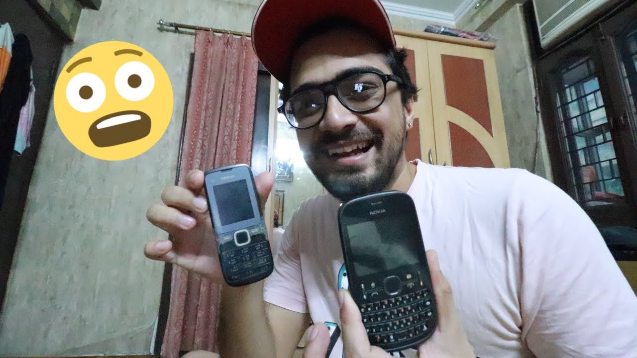 Baba aadam k zamane k phone mil gye.... - YouTube