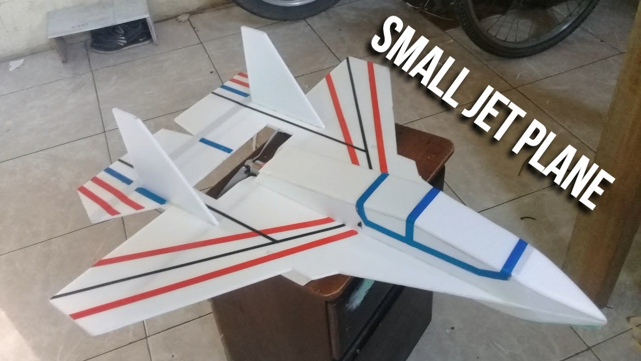 small jet plane ( pesawat jet kecil ) - YouTube