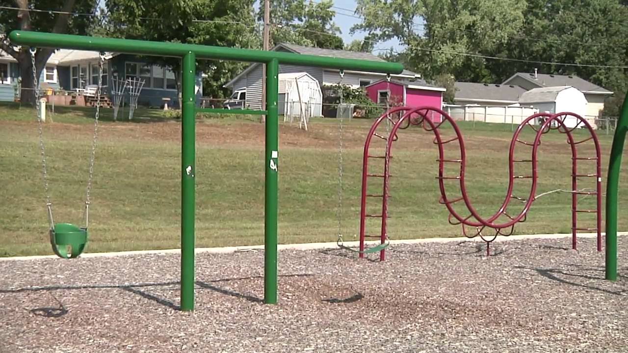 Hemingway Park in Cottage Grove - YouTube