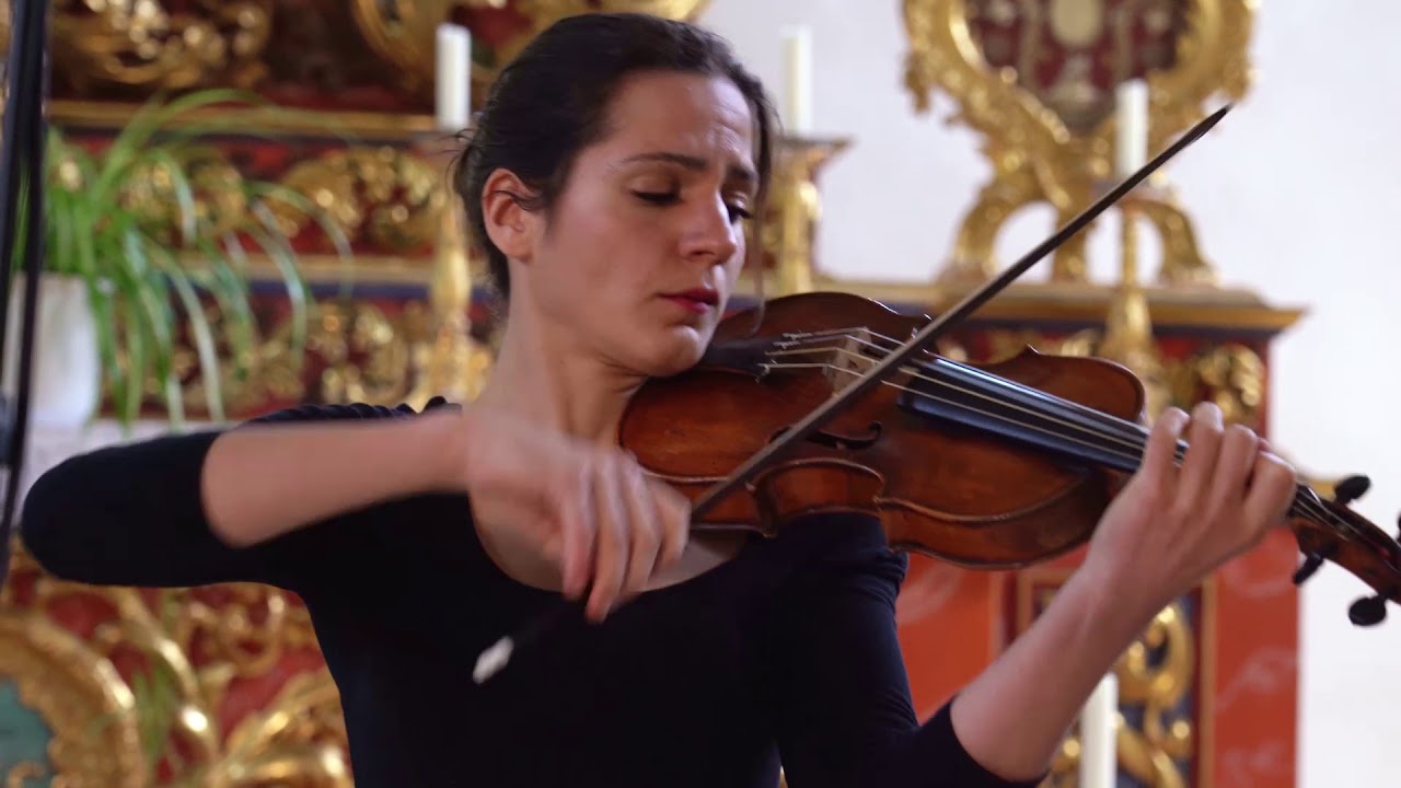 Bach BWV 1004 - 1. Allemande - YouTube