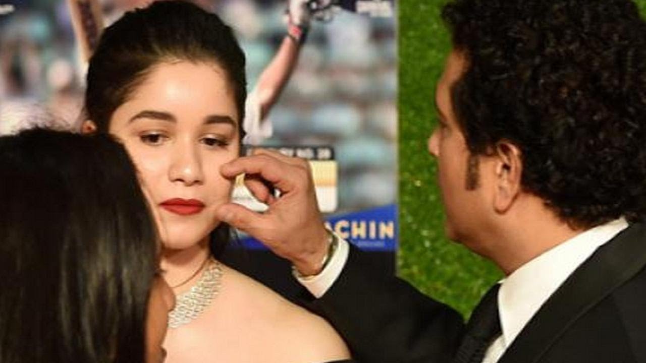 Sachin Tendulkar & Sara's Father-Daughter Moment is ADORABLE! - YouTube