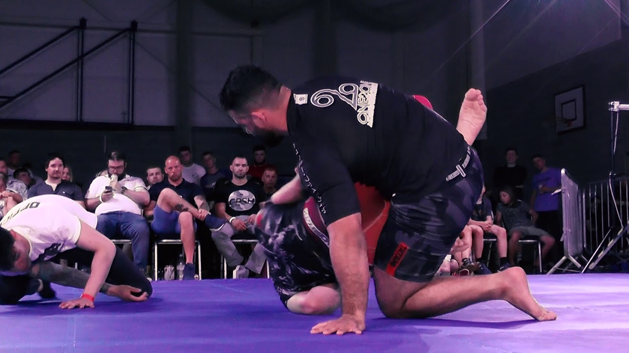 ACE Submission Grappling Fight 20 Mariusz Domasat V Ash Amos - YouTube