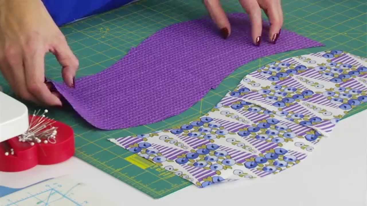 How to Use the Wave Die - Sizzix - YouTube