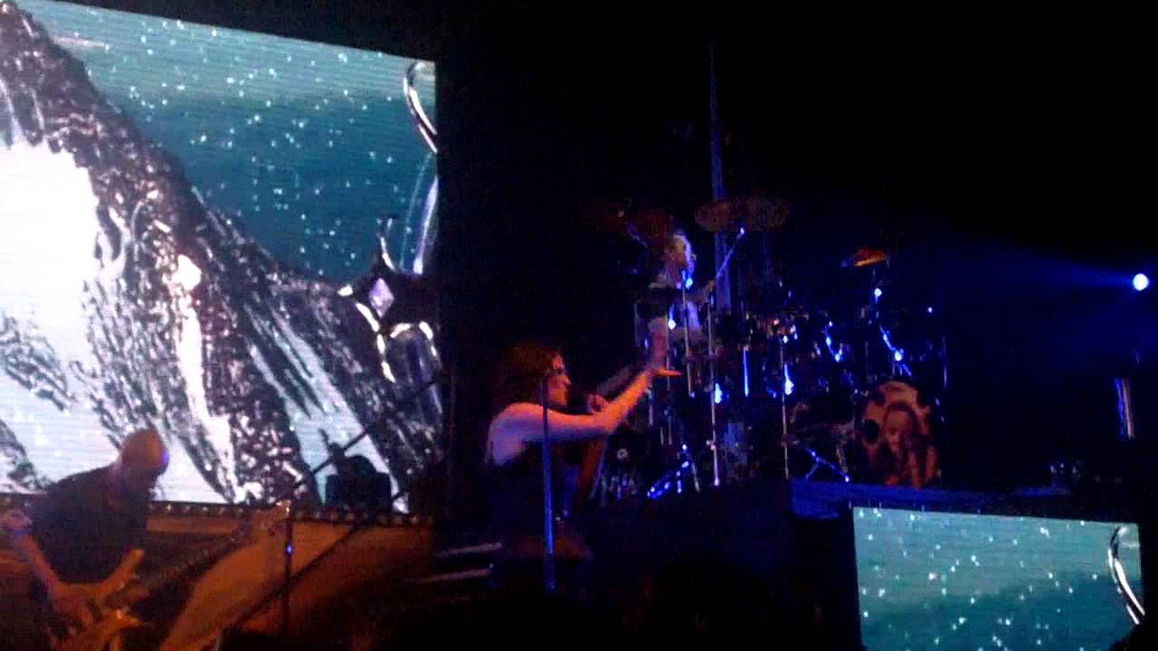 Within Temptation - Ice Queen (@ Rockhal Luxembourg 04112011) - YouTube