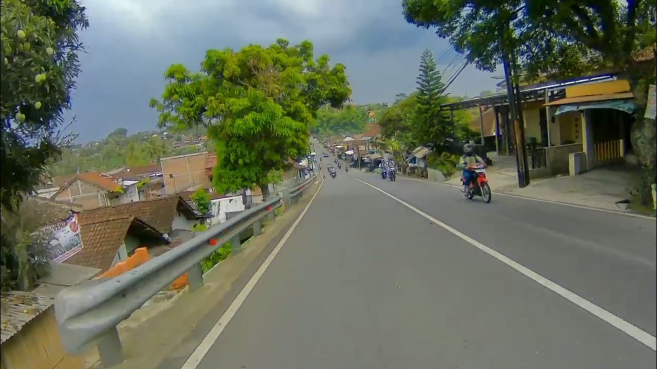 1 KM Menuju Kota Magelang Lewat Jalan Turunan dan Jembatan Plikon - YouTube