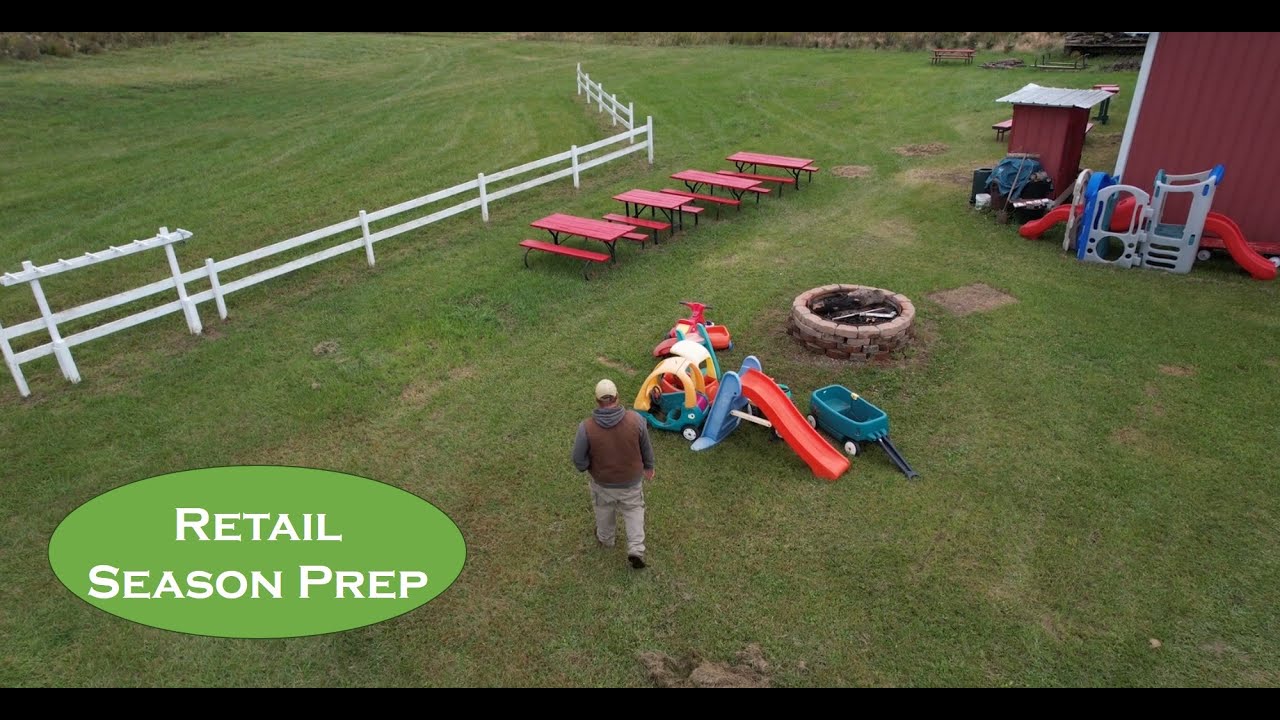 Prepping For the Christmas Tree Selling Season, From Production Mode to ...