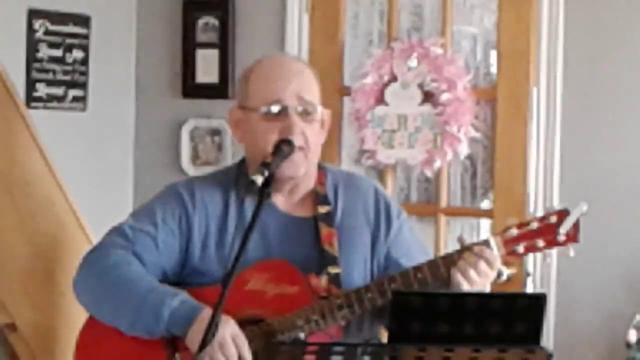 Wayne McNeil recorded it with a Samsung S5 phone. - YouTube