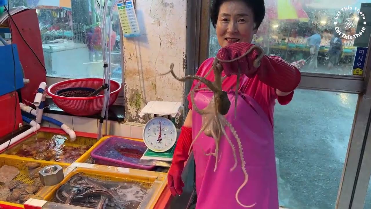 Eating LIVE Octopus For The First Time In South Korea | Octopus ASMR ...