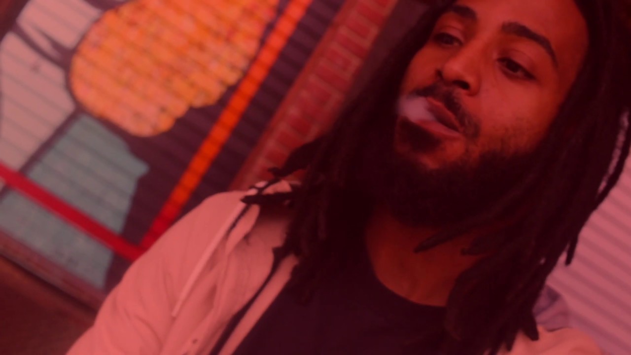 Noochi Bovice - Tommie - YouTube