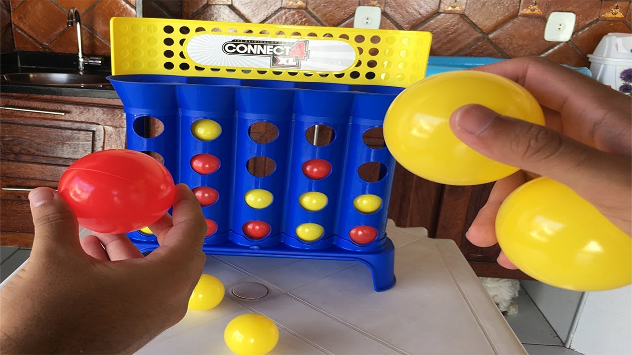 O JOGO GIGANTE DE LANÇAR BOLAS E FAZER SEQUÊNCIA (CONNECT 4) - YouTube