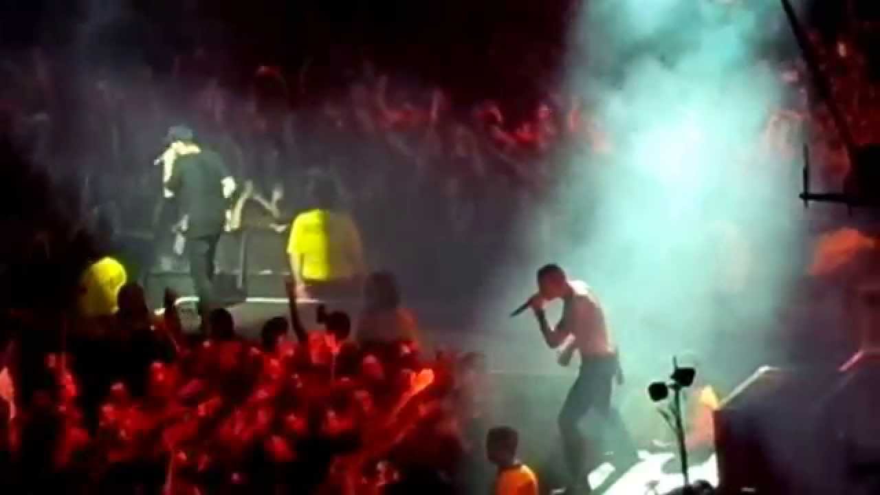 Linkin Park - In The End Live in Toronto Aug. 2014 - YouTube