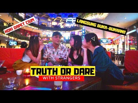 BARU KENAL LANGSUNG BUKA-BUKAAN  | Truth Or Dare Challenge