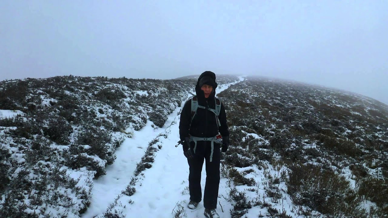 A winter walk on Chwarel y Fan, Black Mountains, January 2013 - YouTube