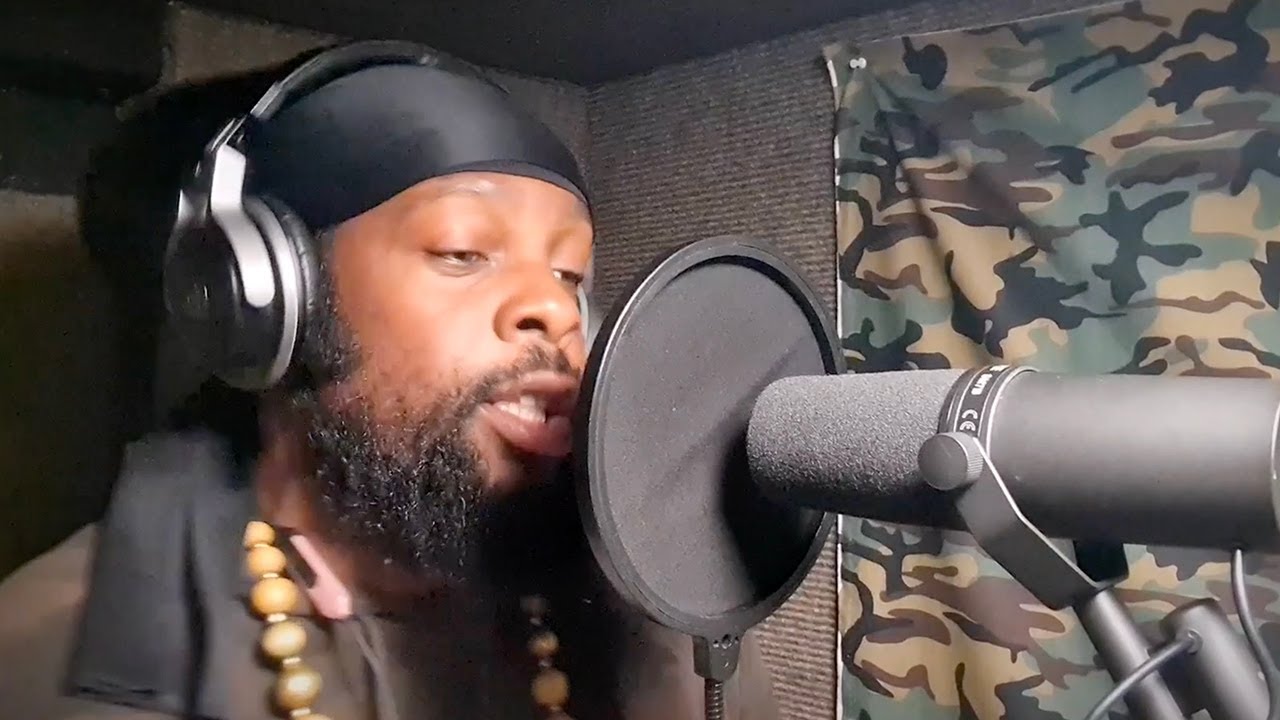 Da Fuchaman - Dubplate - Little Lion Sound - Sick Riddim - YouTube