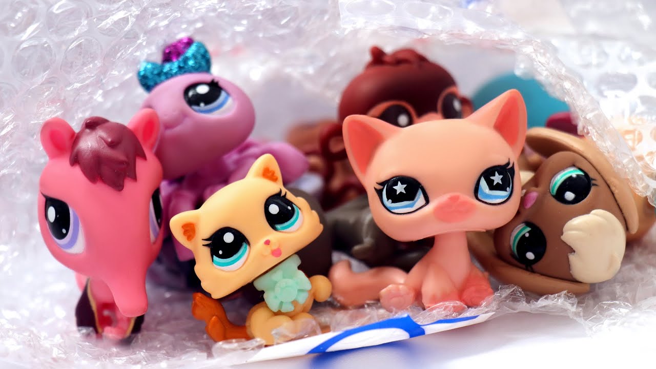 Opening the lost LPS Package - YouTube