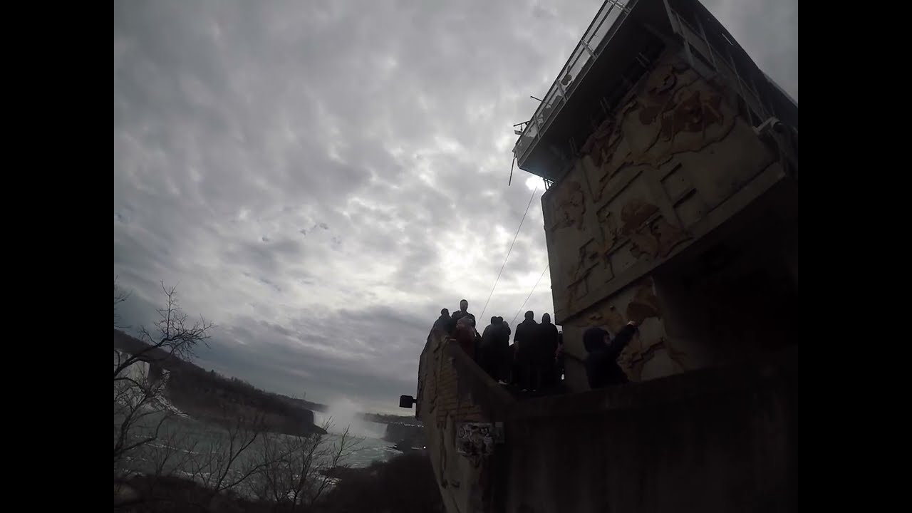 Unforgettable Total Solar Eclipse: Niagara Falls 2024 - YouTube