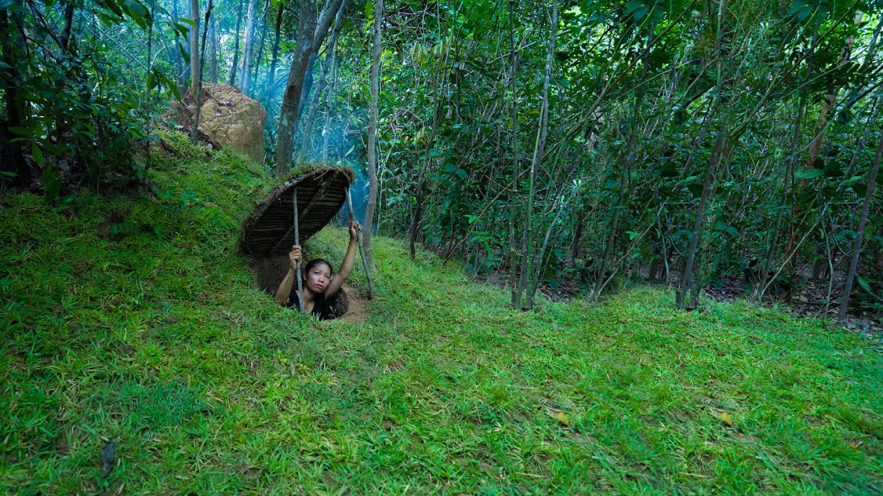 GIRL LIVE OFF THE GRID BUILD THE MOST AMAZING WATERPROOF UNDERGROUND ...