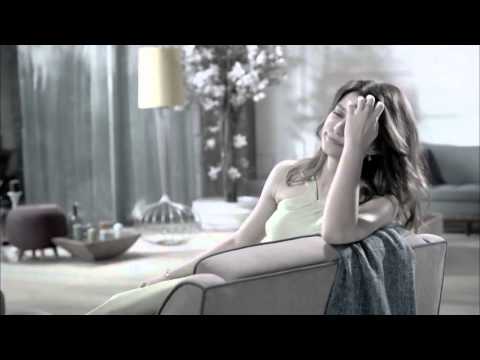 Beren Saat ~ Her duşta hayata gülümse - Yeni Duru Reklami