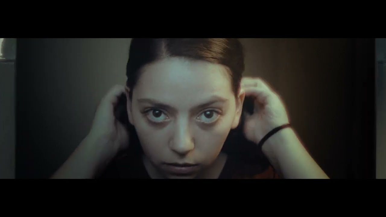 The New Raemon - Caen Los Árboles (Videoclip oficial) - YouTube