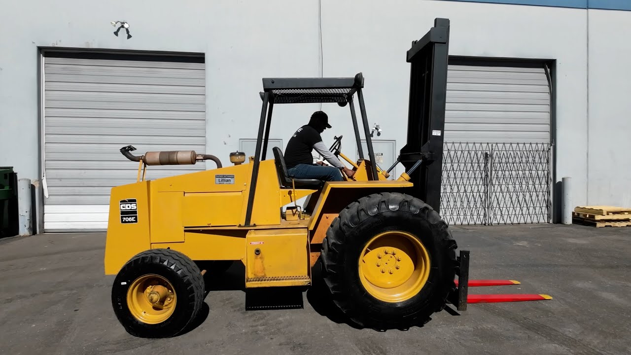 CASE 706E 6,000 lb Gas #5071 - Rough Terrain Forklift for Sale - YouTube