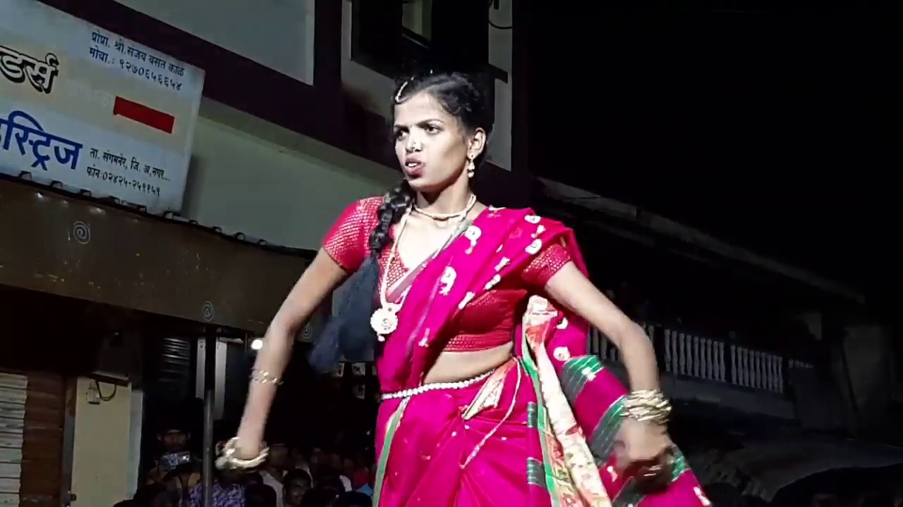 Pooja Vare , Naad Khula Dance, Khodala Navratra Utsav 2019 - YouTube