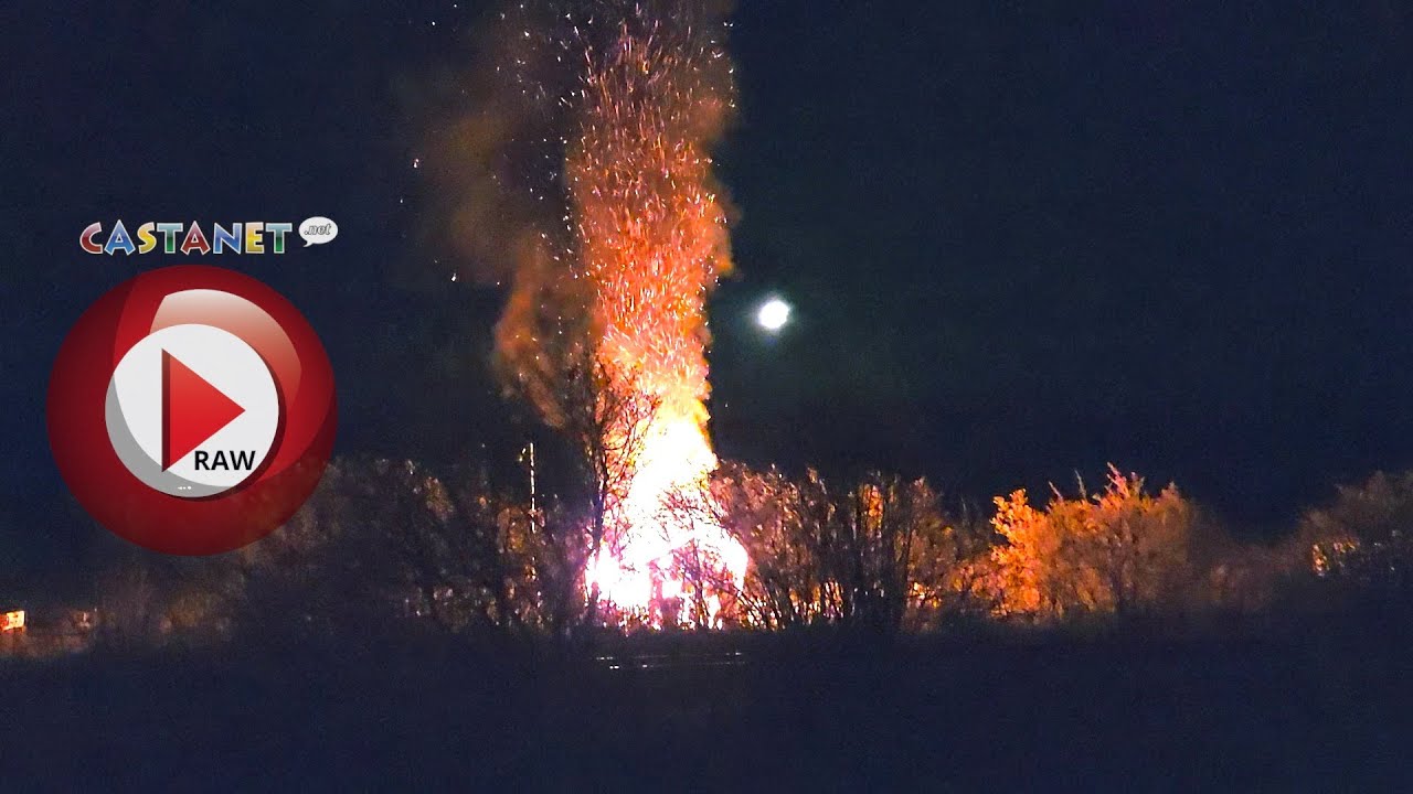 RAW: Otter Lake fire - YouTube
