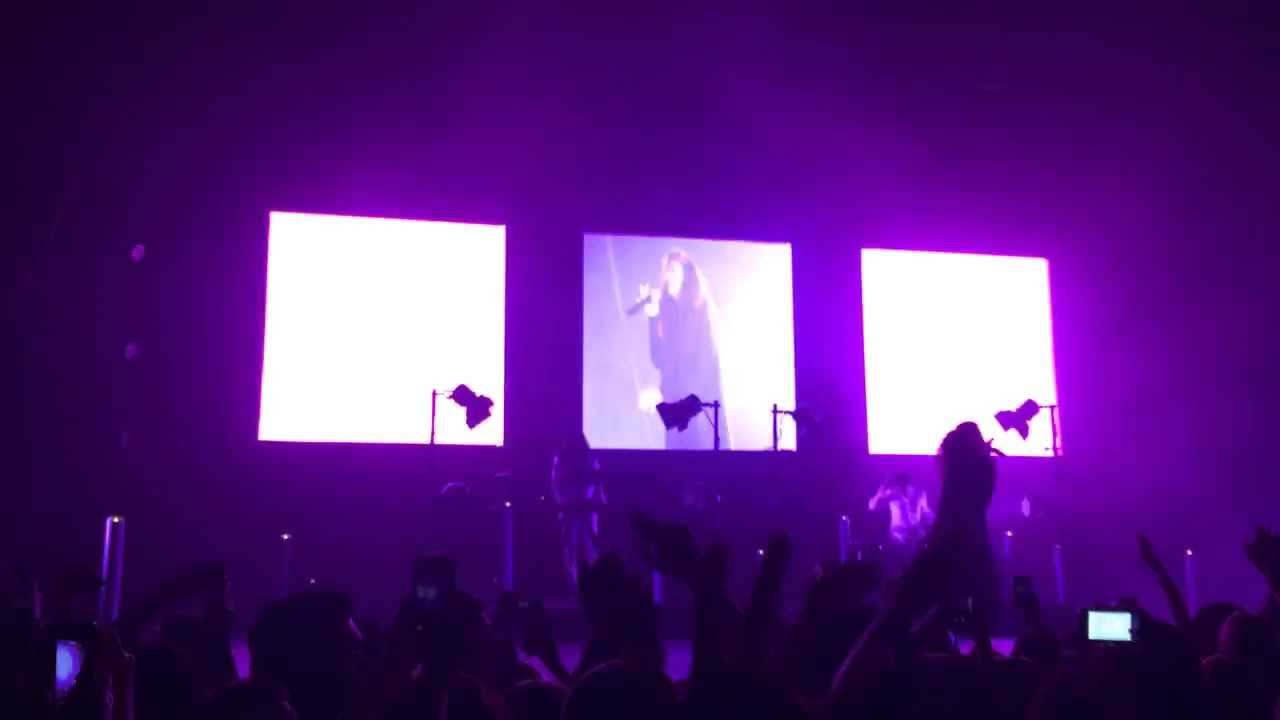 Lorde - Team Live HD - YouTube