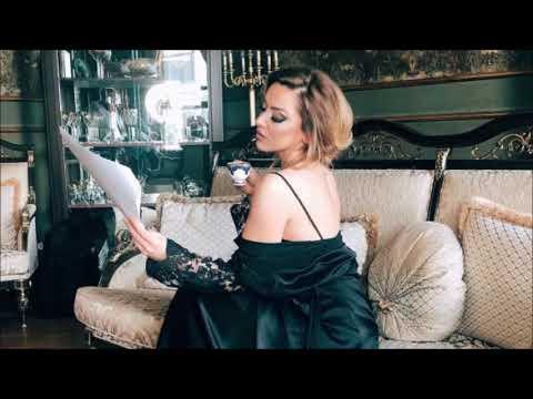 Hadise - Aşk Dediğin (8D Türkçe Müzik)