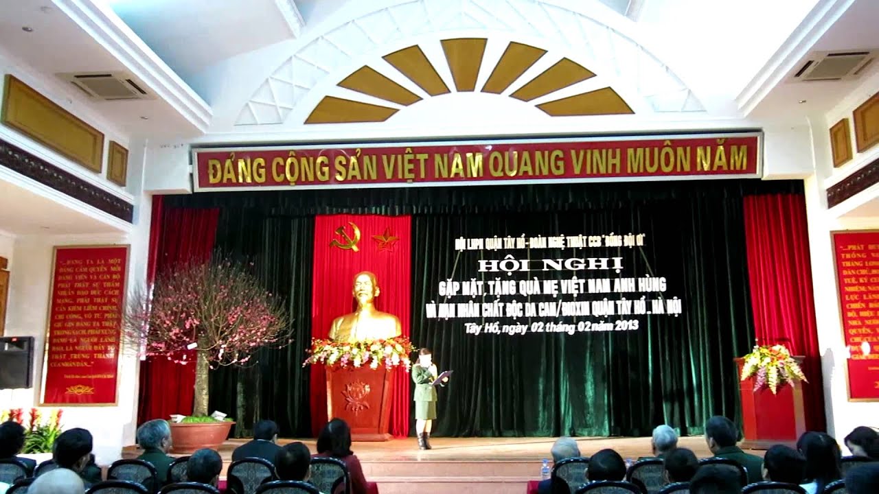 GIOI THIEU THUY MY - YouTube