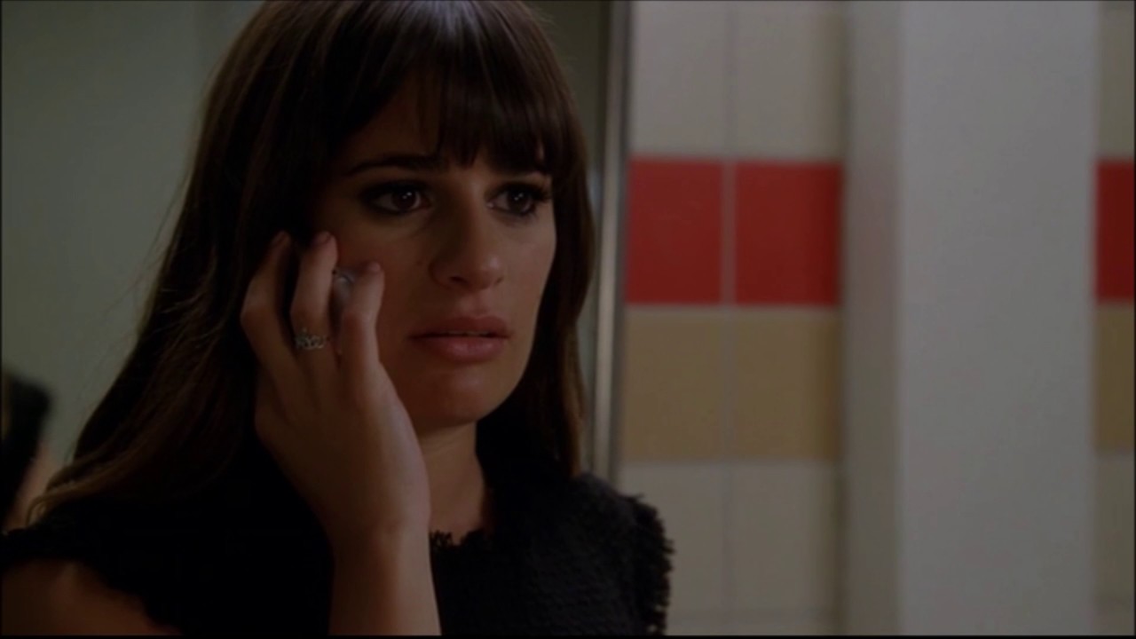 Glee - Cassandra tells Rachel she and Brody slept together 4x06 - YouTube