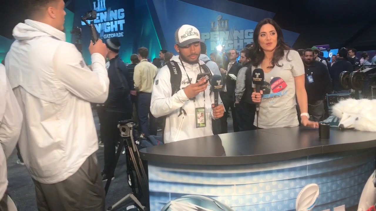 Super Bowl 2018 Opening Night: Eagles' Rashard Davis - YouTube