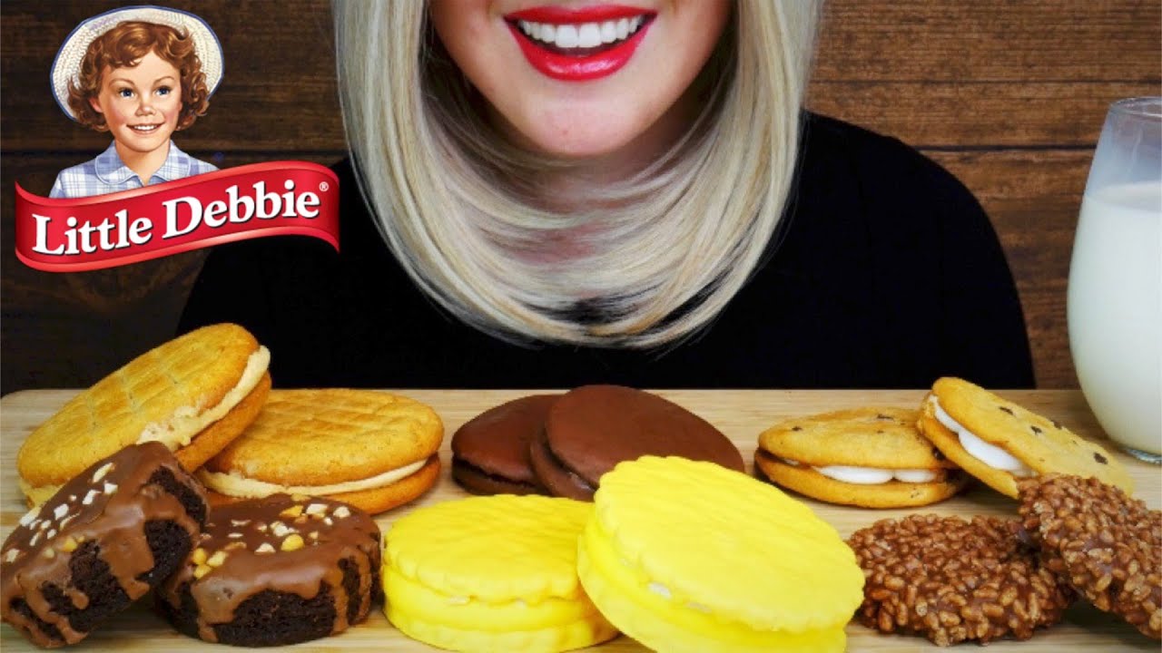 ASMR LITTLE DEBBIE SNACKS | EATING SOUNDS - YouTube