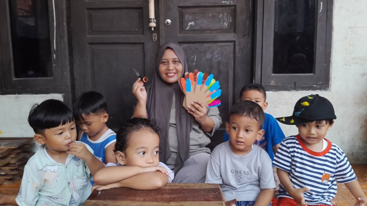 Simulasi Memotong Kuku Bersama Ruby Dan Teman-Teman - YouTube