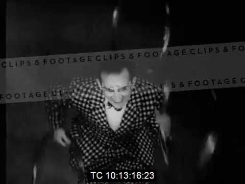 Various 1920s Vaudeville Acts performing on stage - YouTube