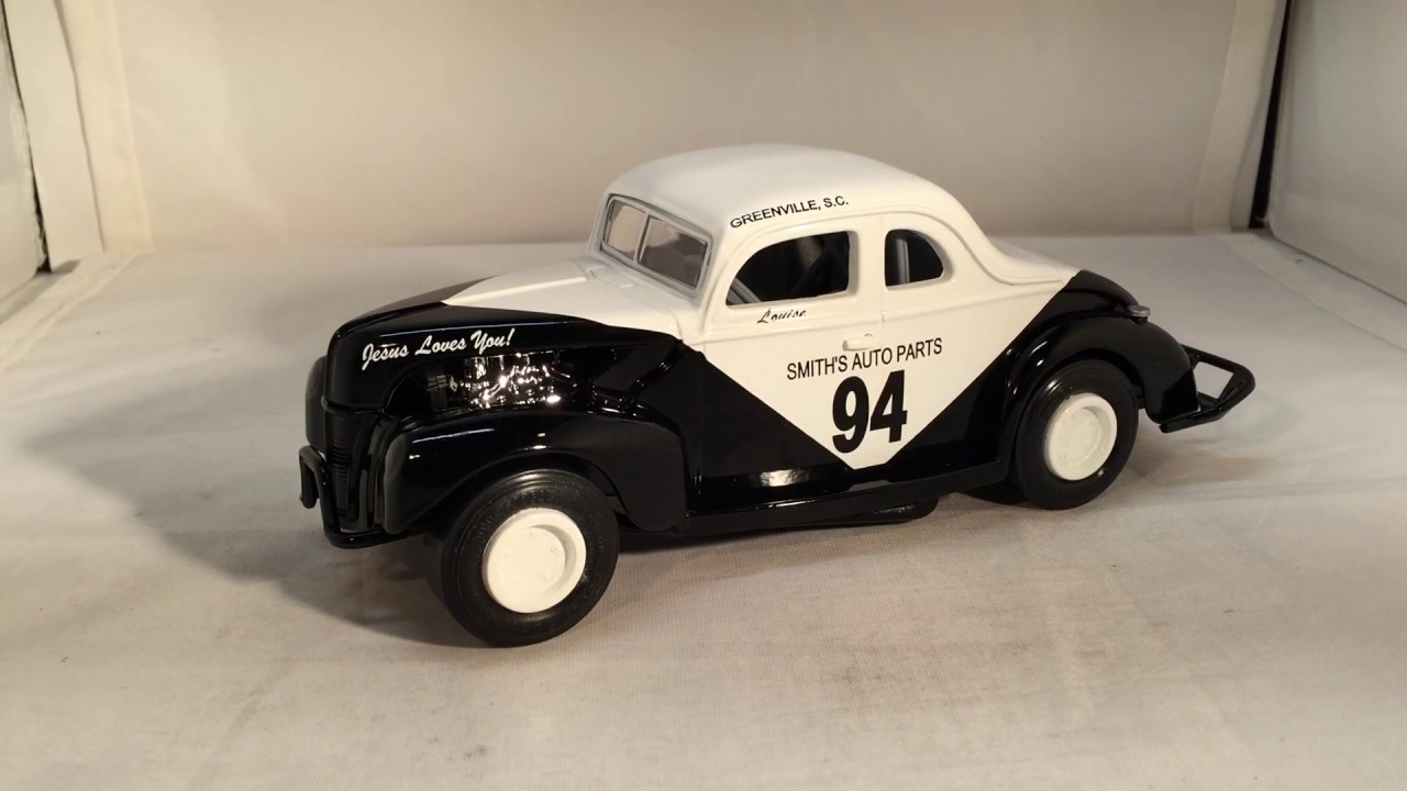 Review: 1940 Louise Smith #94 Smith’s Auto Parts Ford Modified Coupe 1/ ...