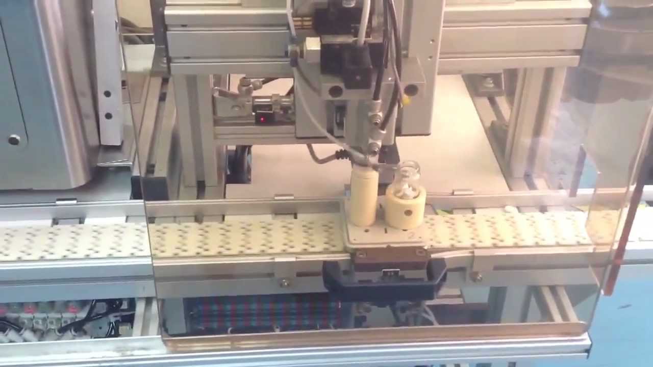 FAB40604 MONDAY TABLET FEEDING MACHINE - YouTube