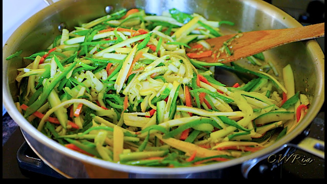 Veggie Stir Fry & Pan Seared Cod | Low Carb | Gluten Free - YouTube