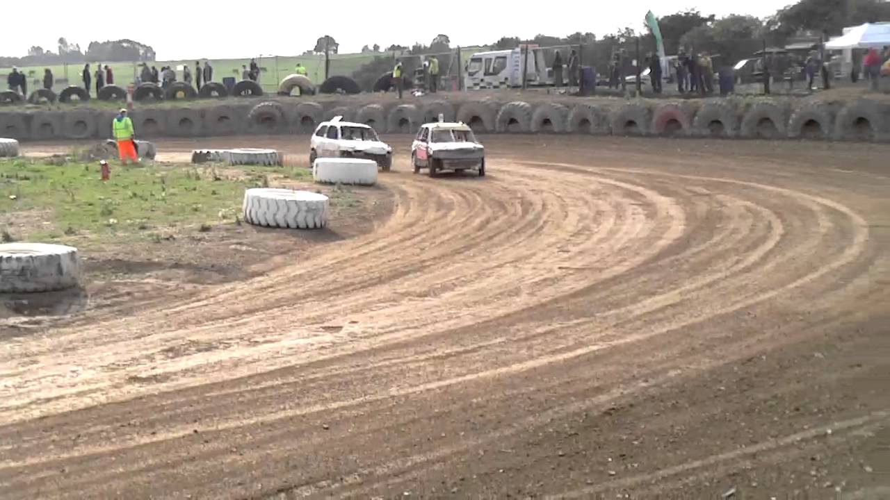 Brampton Raceway - Novice A+B & Ladies - 21st Sep 2014 - YouTube