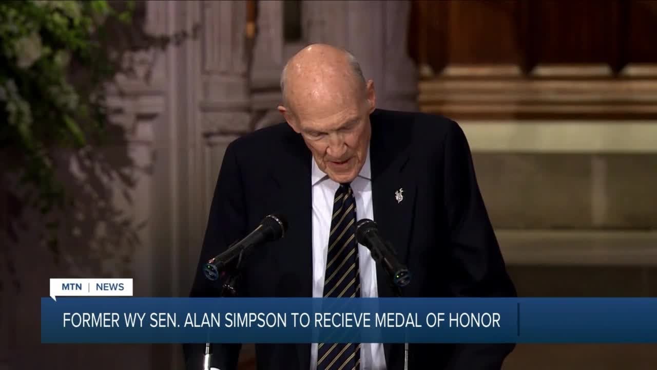 Retired U.S. Sen. Alan Simpson of Wyoming to receive Presidential Medal ...