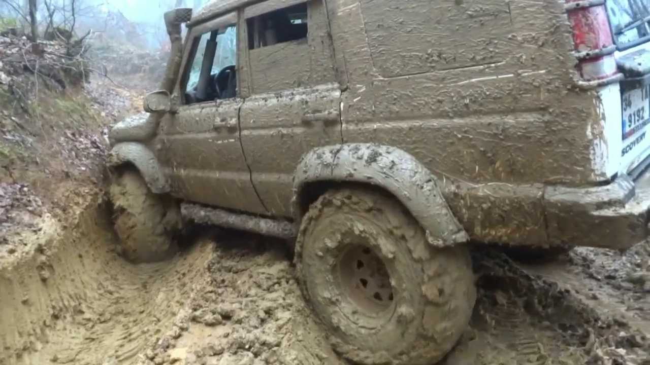 Land Rover Discovery V8 ''tuned camshaft'' vs Land Rover Discovery TD5 ...