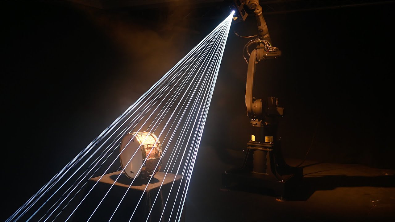 Laserobotics, Lasershow by tarm Showlaser GmbH/Ralf Lottig www.tarm.de ...